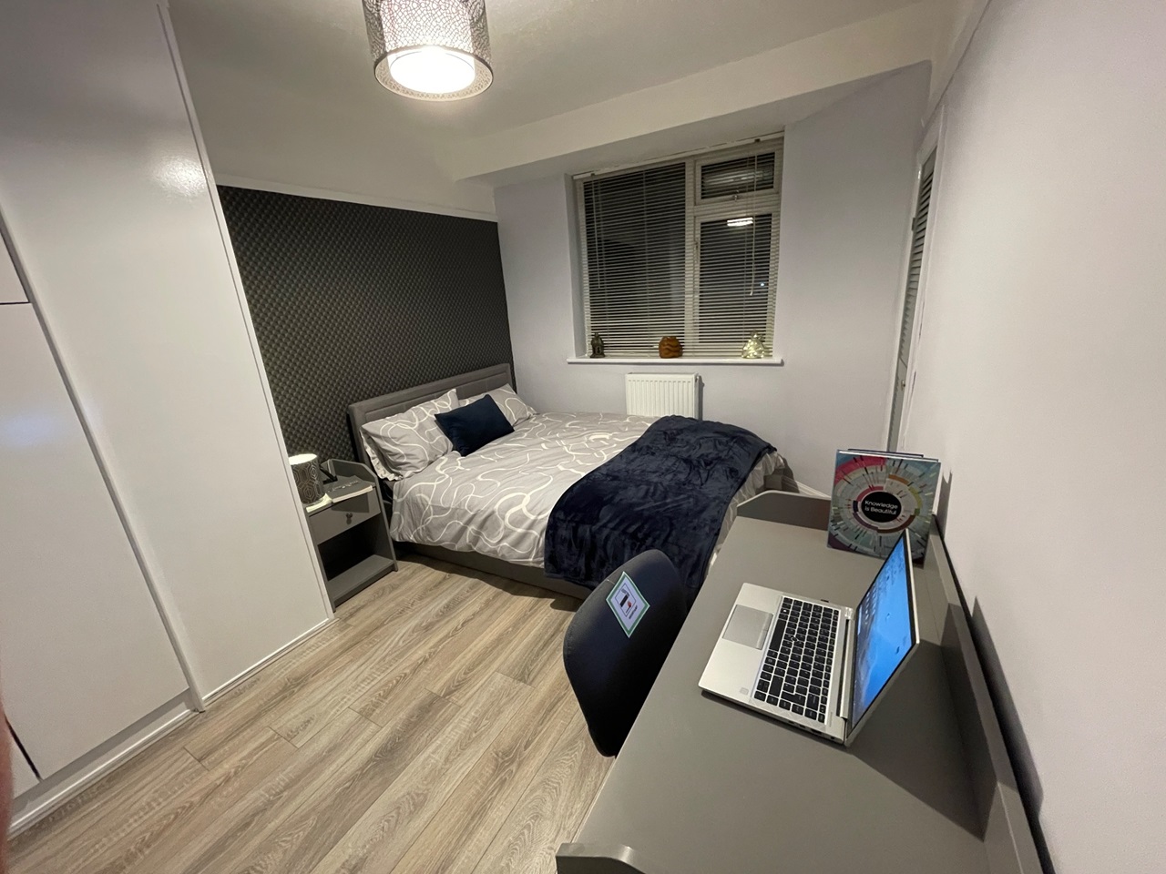 Trowbridge Room In A Shared House Rutland Crescent BA14 To Rent