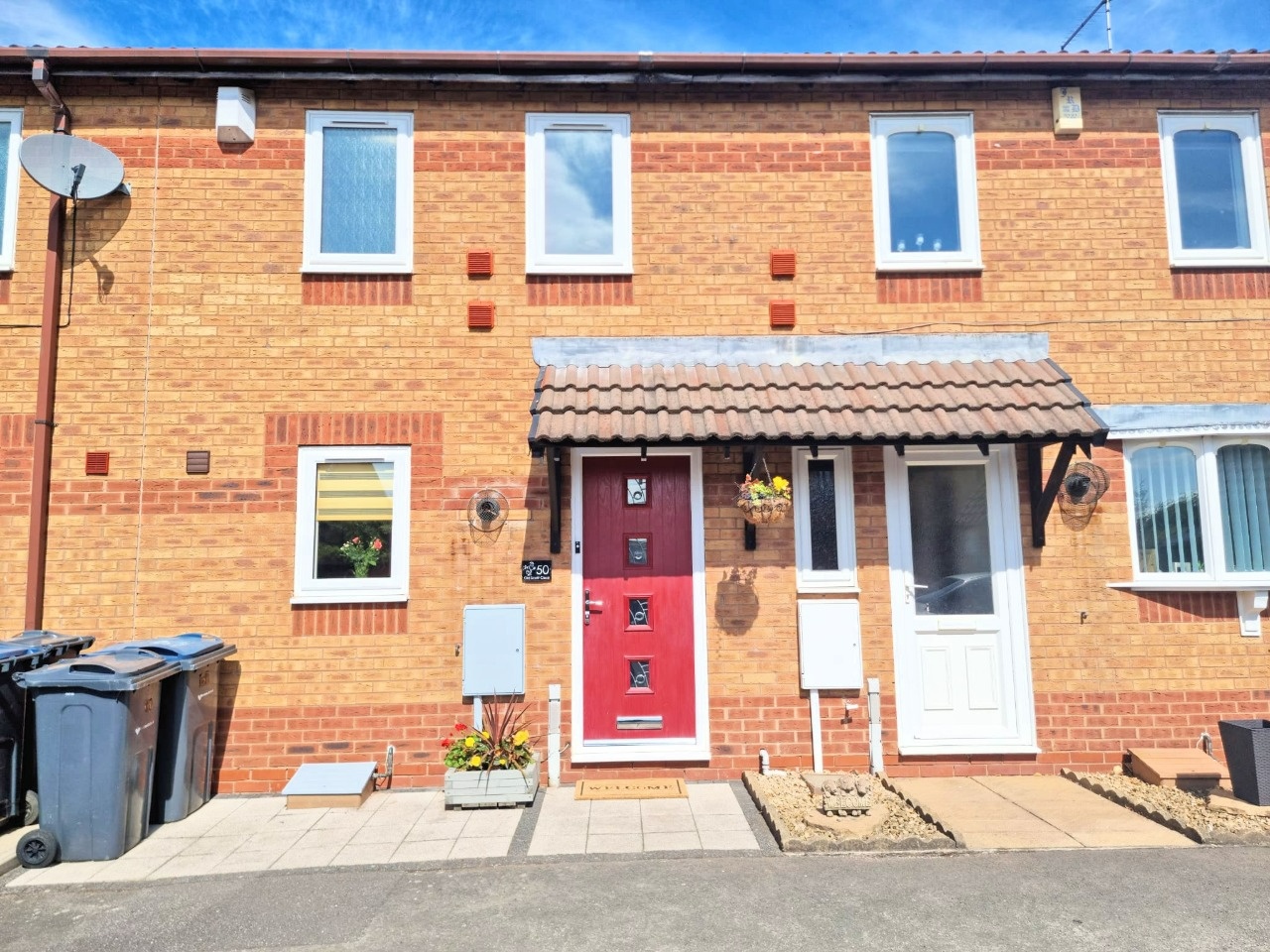 Birmingham - 2 Bed Terraced House, Old Scott Close, B33 - To Rent Now ...