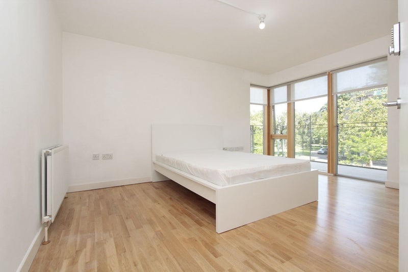 London - Room in a Shared Flat, Frean Street, SE16 - To Rent Now for £ ...