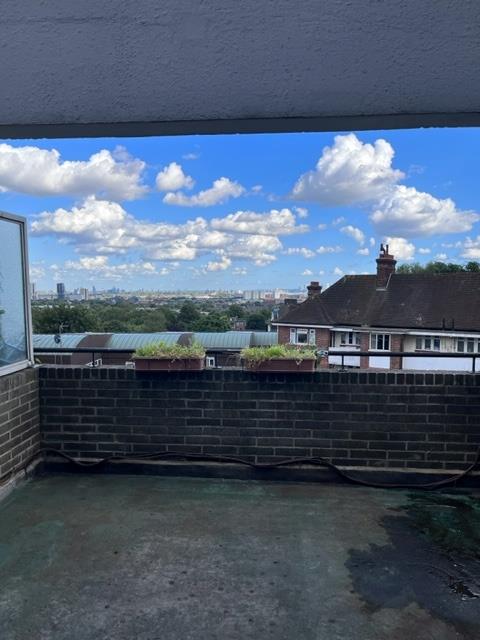 London - 1 Bed Flat, Miranda Estate, N19 - To Rent Now for £1,750.00 p/m