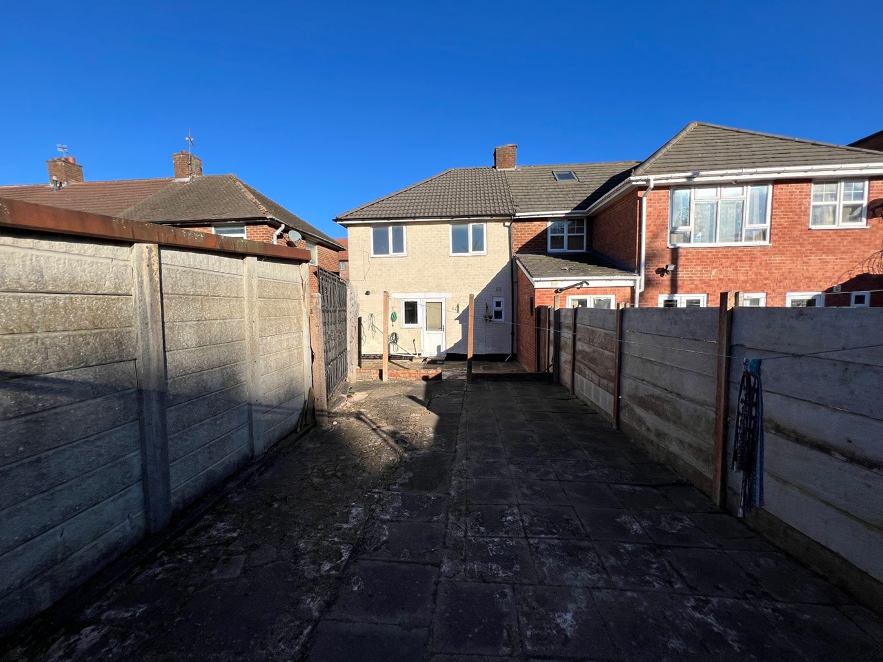 Birmingham 3 Bed Semi Detached House Kitts Green Road B33 To Rent
