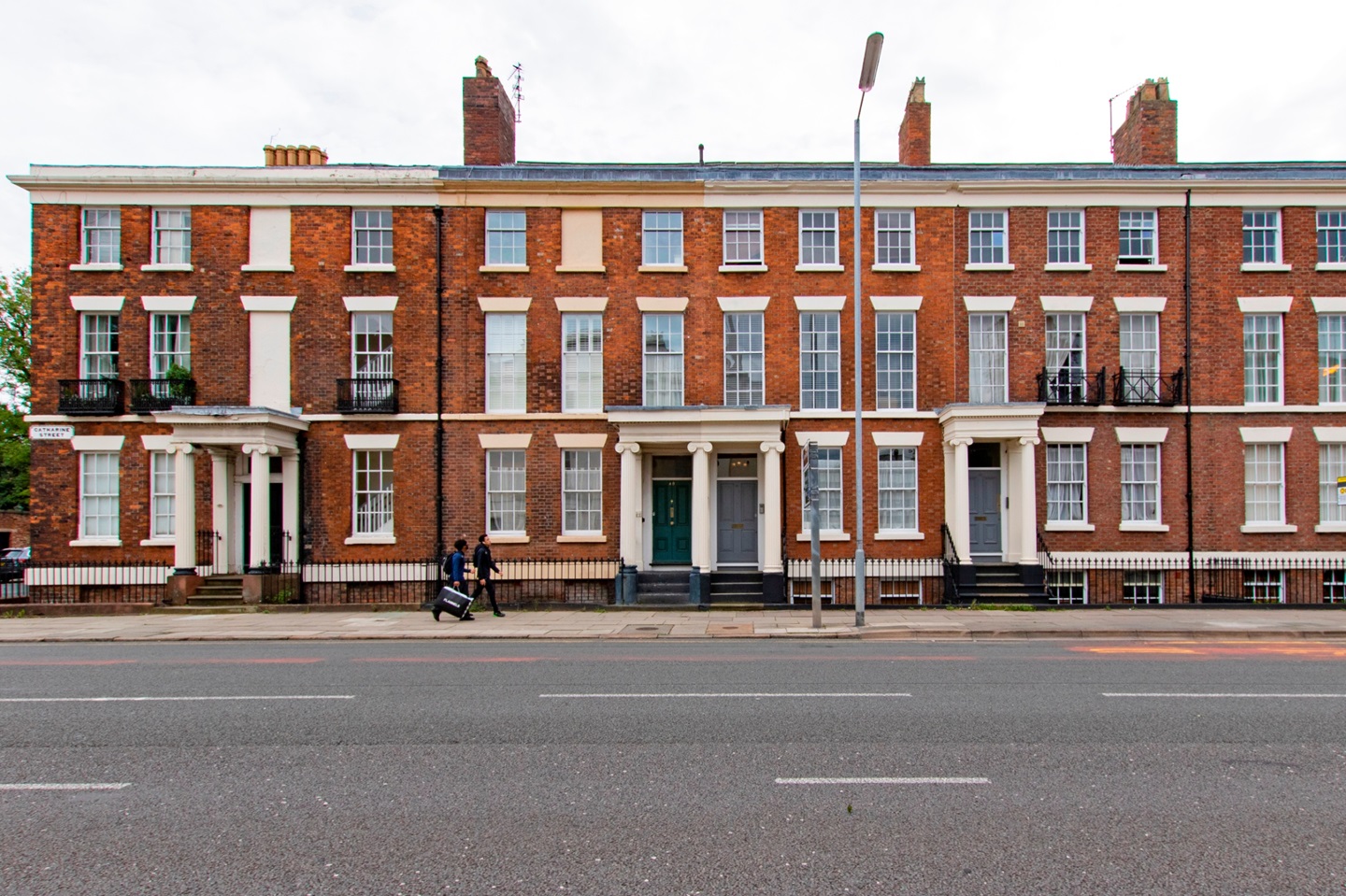 Liverpool - 2 Bed Flat, Catherine Street, L8 - To Rent Now for £895.00 p/m