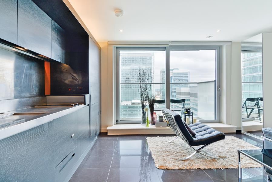 London - Studio Flat, Pan Peninsula Square, E14 - To Rent Now for £ ...
